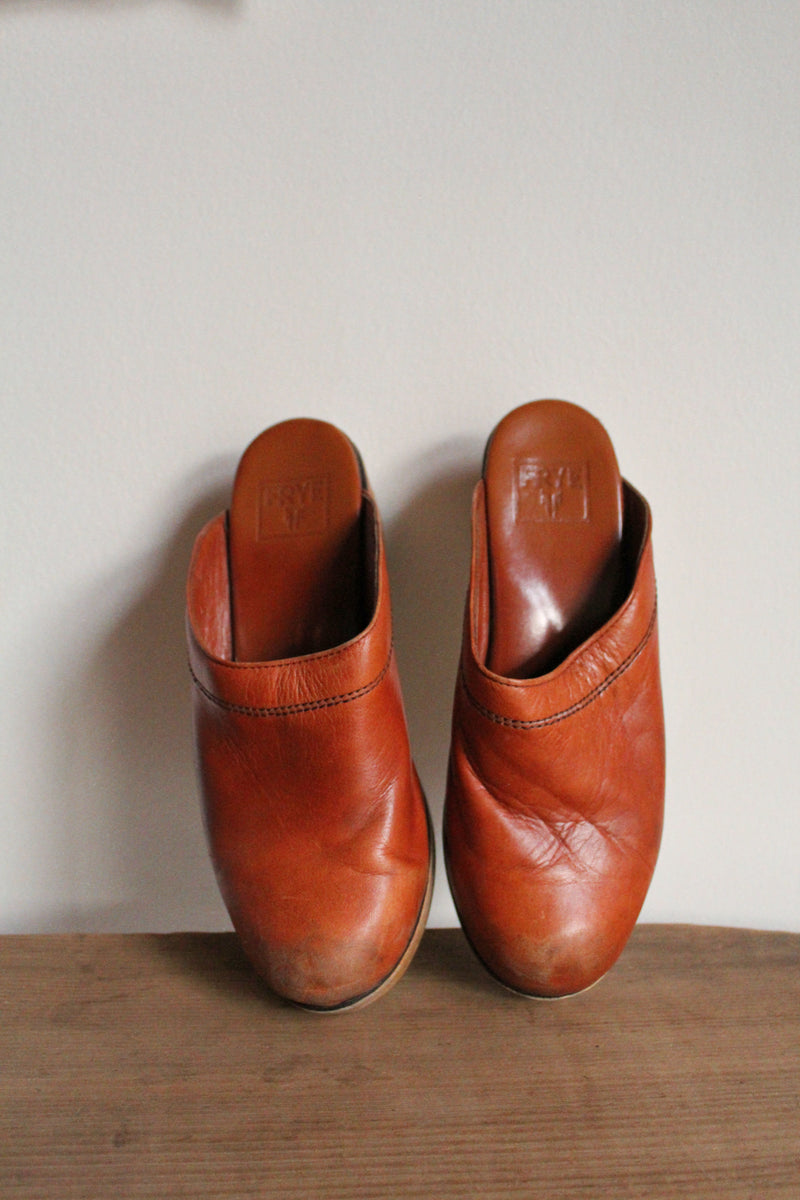 1970s FRYE Brown Leather Wood Clogs Size 8-9 – 3 Women